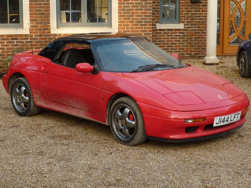 Lotus Elan Central • View topic - New hardtop Fitted