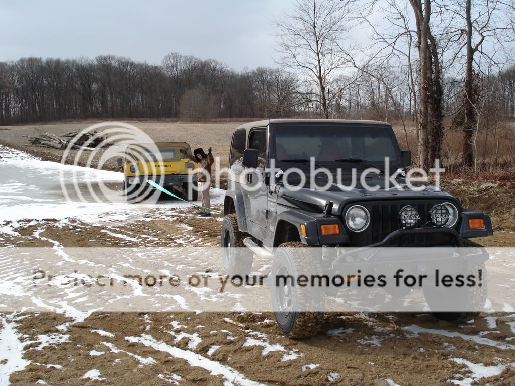 "Hummer recovery vehicle" is the sticker automatically mailed to me ...